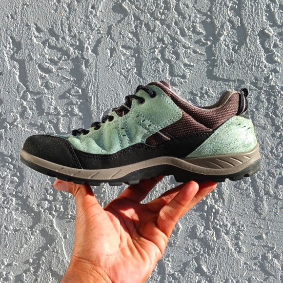 Ecco | Shoes | Ecco Yura Receptor Womens Hikingtrail Shoe Sneakers ...